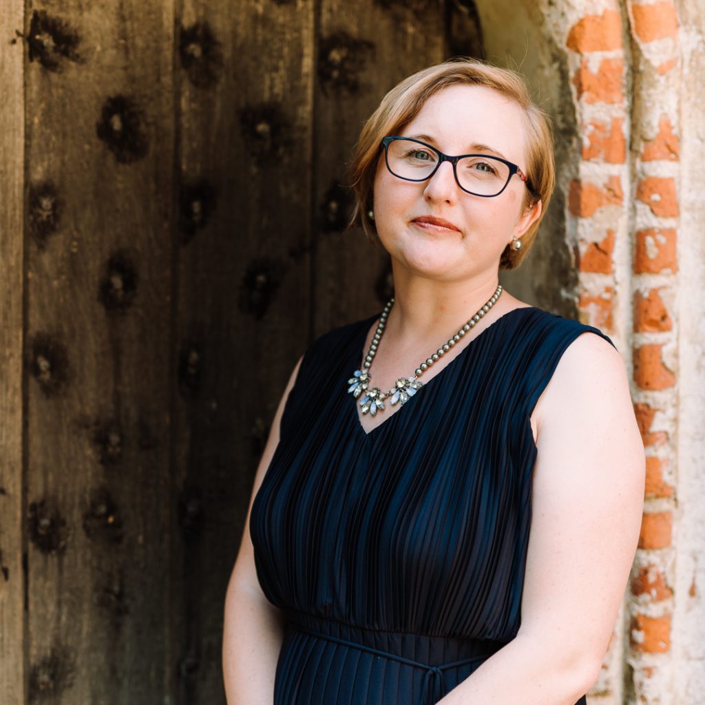Essex Suffolk Celebrant - Helen Hobbs
